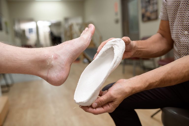 Custom Made Foot Othotics, Orthopedic Shoes, Ankle Foot Orthosis